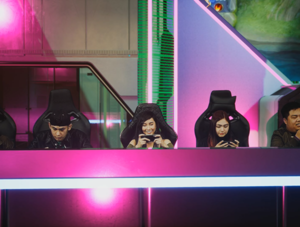 Smart kicks off GIGA Arena with epic ML exhibition match with top ...